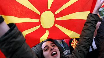 Skopje proti imenu "Severna Makedonija" - RTV SLO