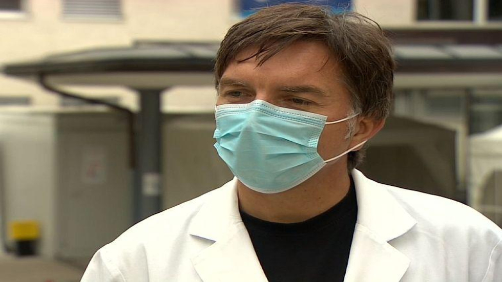 Dr. Rozman: Po drugem cepljenju sem bil utrujen, čutil sem nelagodje v ...