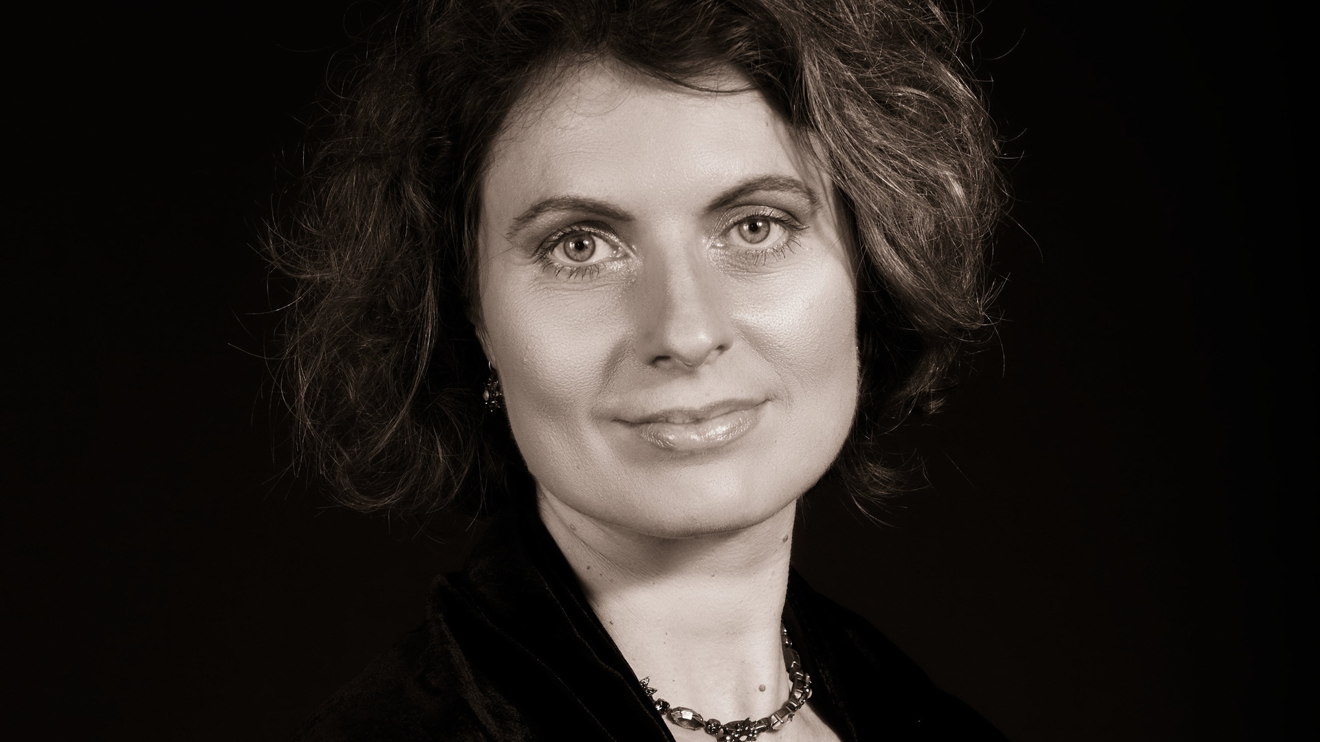 Harfistka Sofia Ristić: komorna glasba