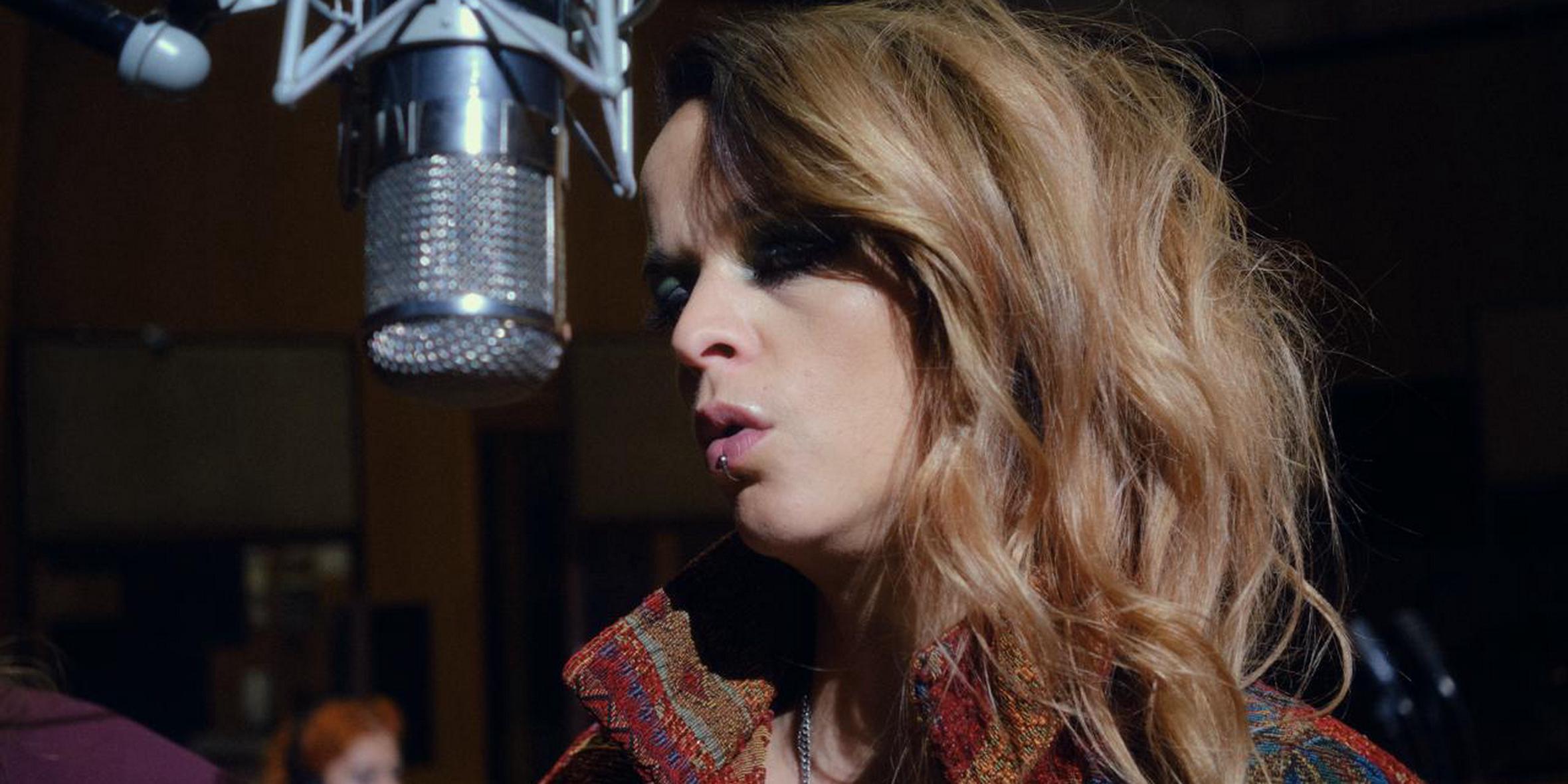 Val 202 • Izštekani • Izštekani – Tina Marinšek