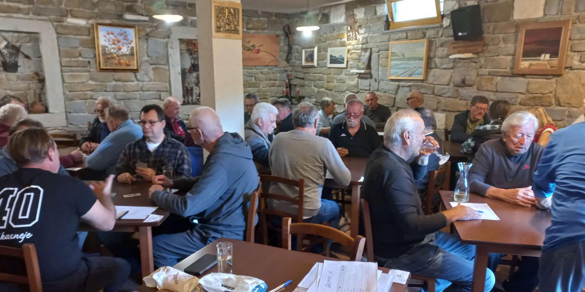 Radio Capodistria • Comunità Nazionale Italiana • Briscola e Tre sette ...